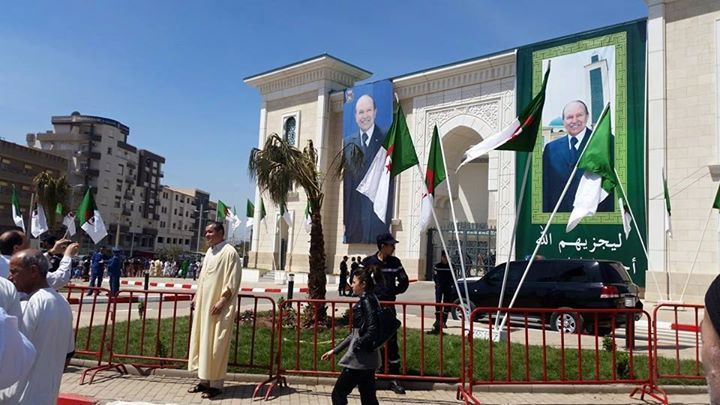 Oran : la mosquée Ibn Badis enfin inaugurée - Katibîn